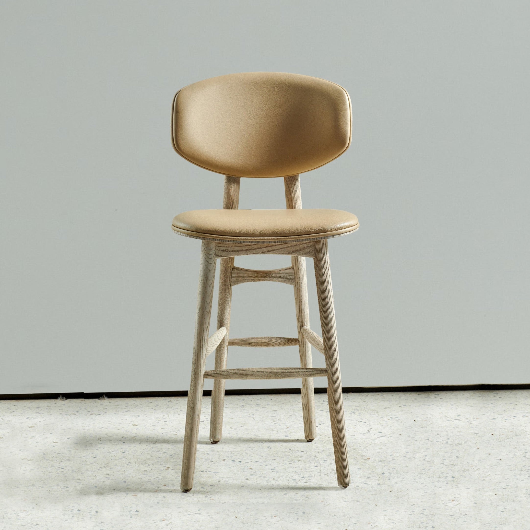 Autoban Butterfly Barstool – Decurateur Shop